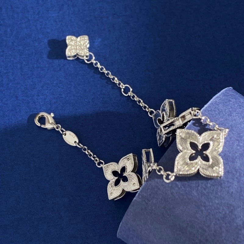 Legit Vca Necklaces