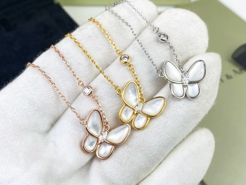 Vca Necklaces