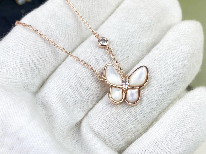 Genuine Vca Necklaces