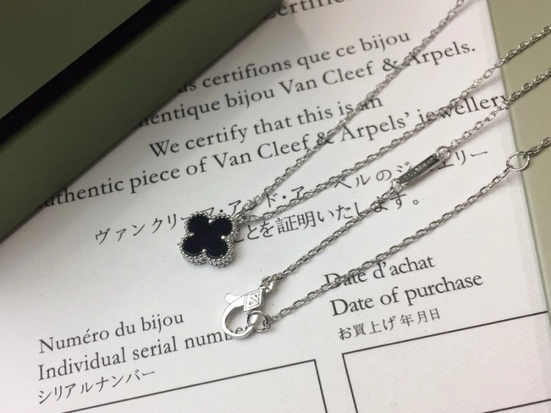 Cut-rate Vca Necklaces