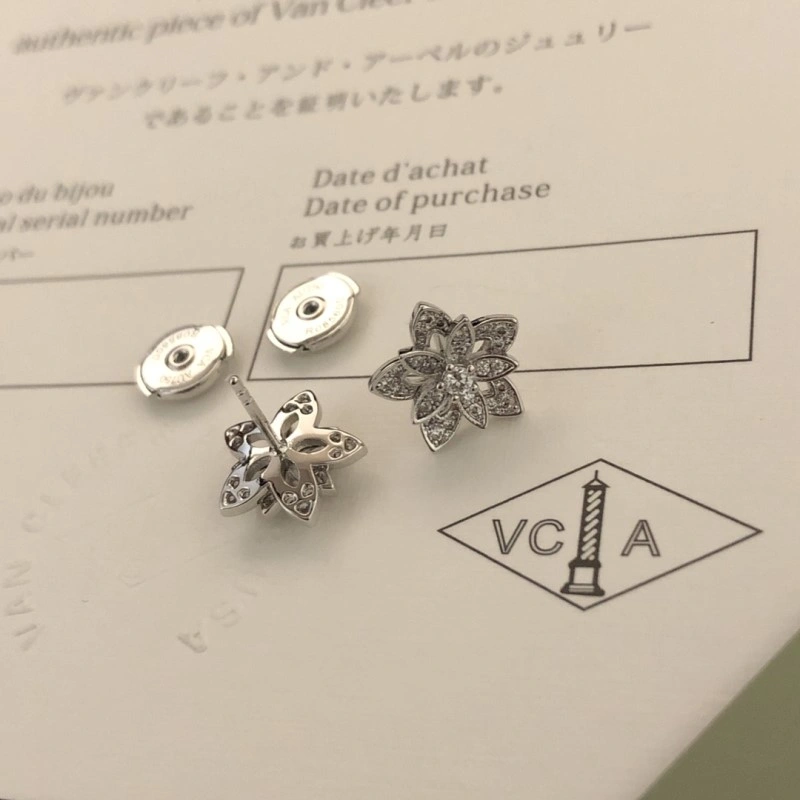 Value-priced Vca Necklaces