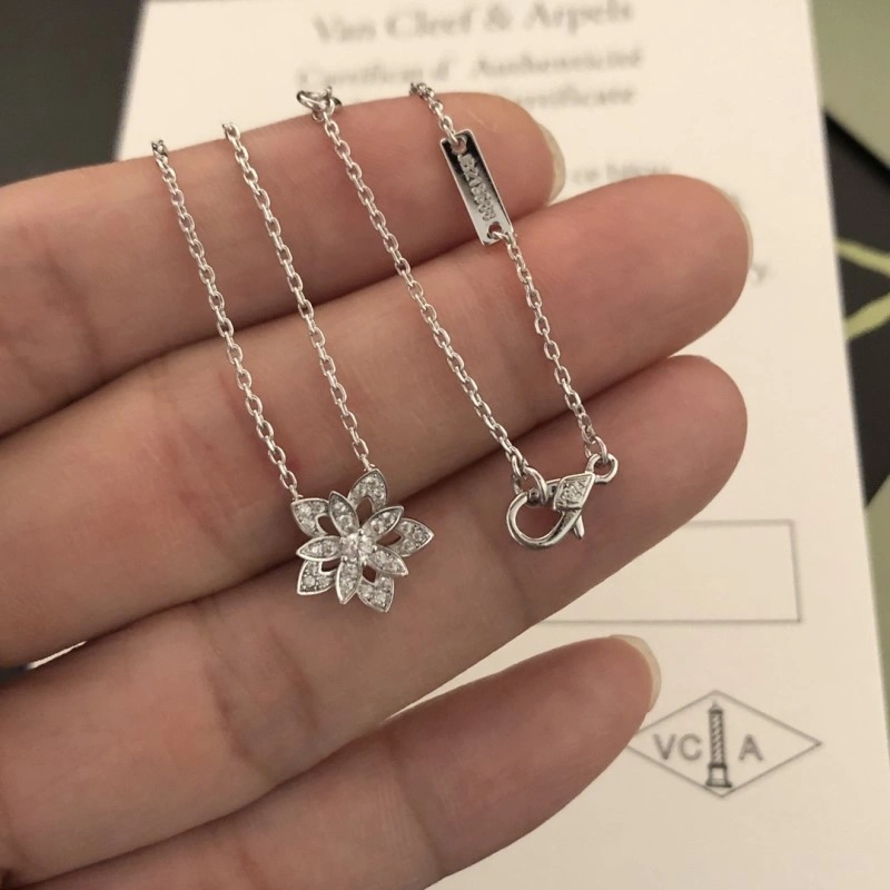 Value-priced Vca Necklaces