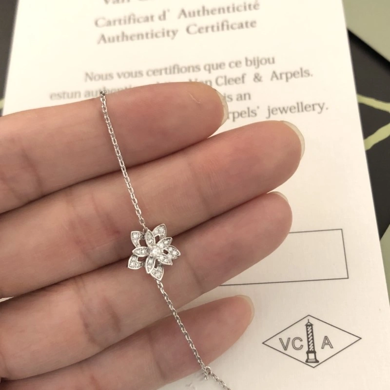 Value-priced Vca Necklaces