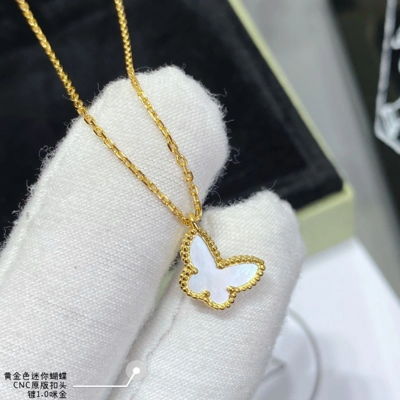 Low-cost Vca Necklaces