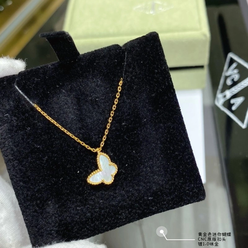 Low-cost Vca Necklaces