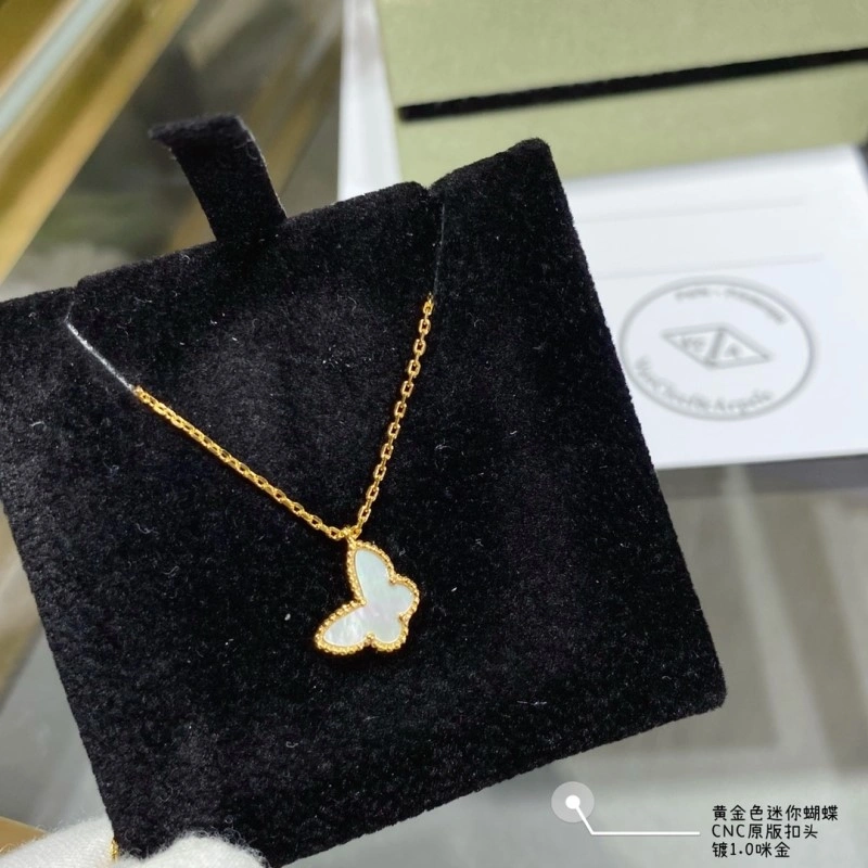 Low-cost Vca Necklaces