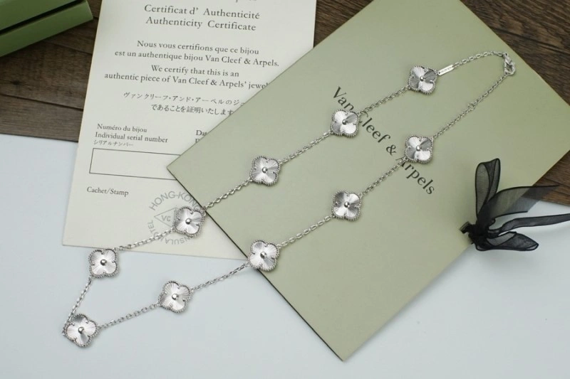 Value-priced Vca Necklaces