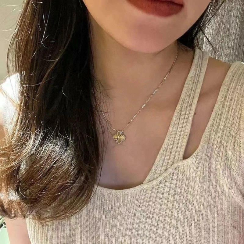 Legit Vca Necklaces