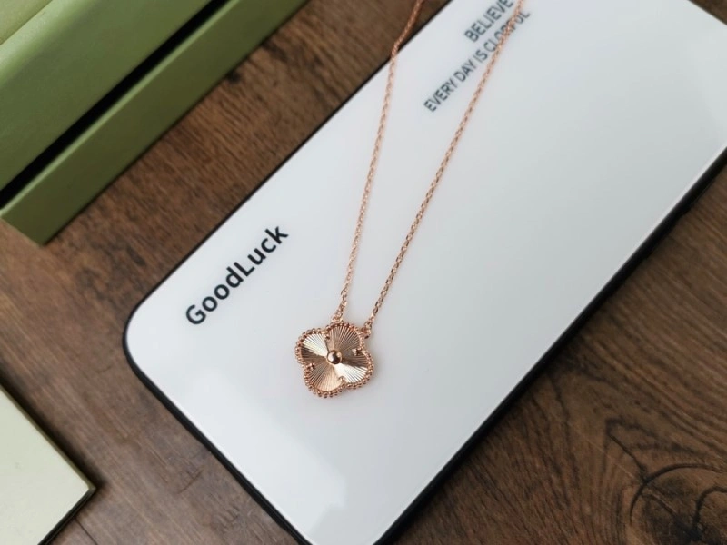 Legit Vca Necklaces