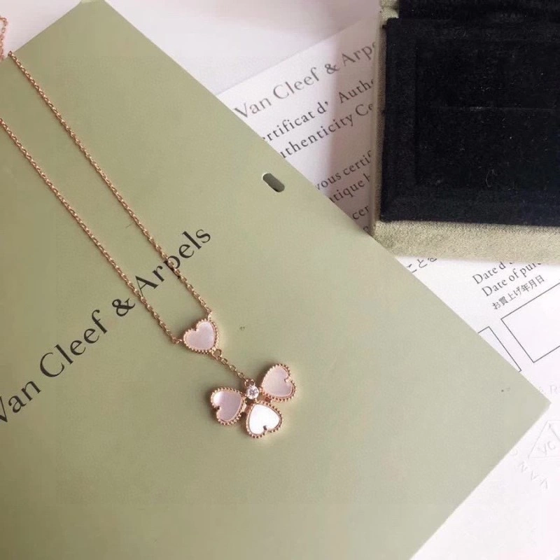 Cut-rate Vca Necklaces