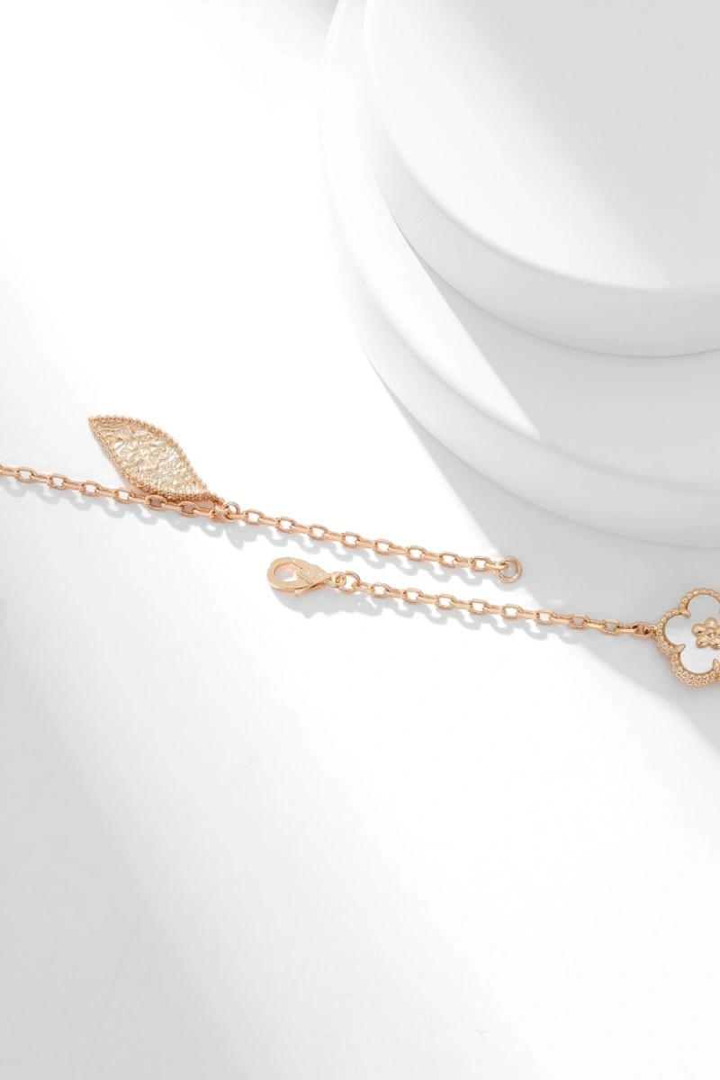 Bargain Vca Necklaces