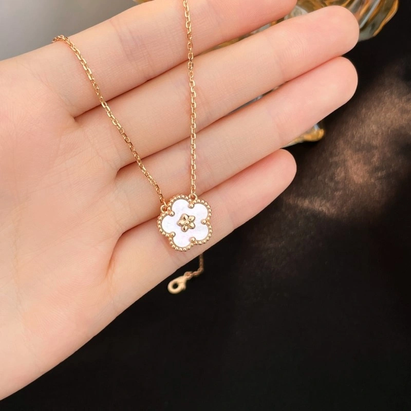 Bargain Vca Necklaces