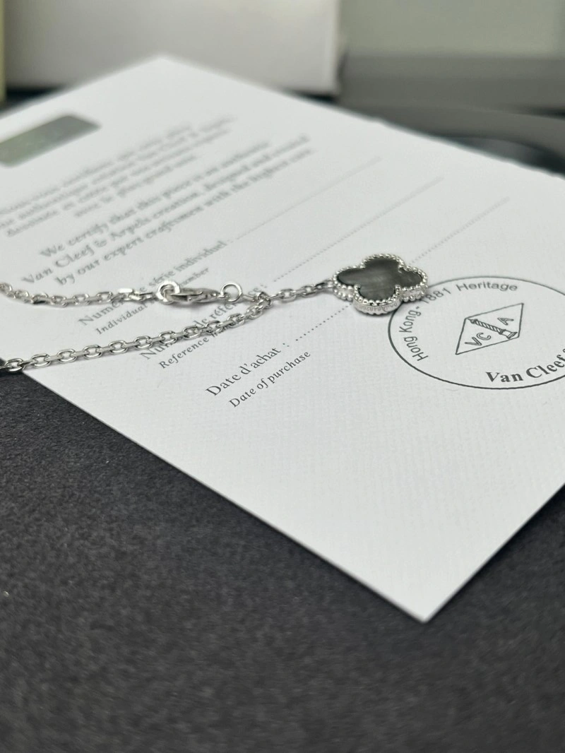 Reasonably priced Vca Necklaces