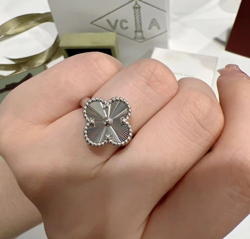 Genuine Vca Rings