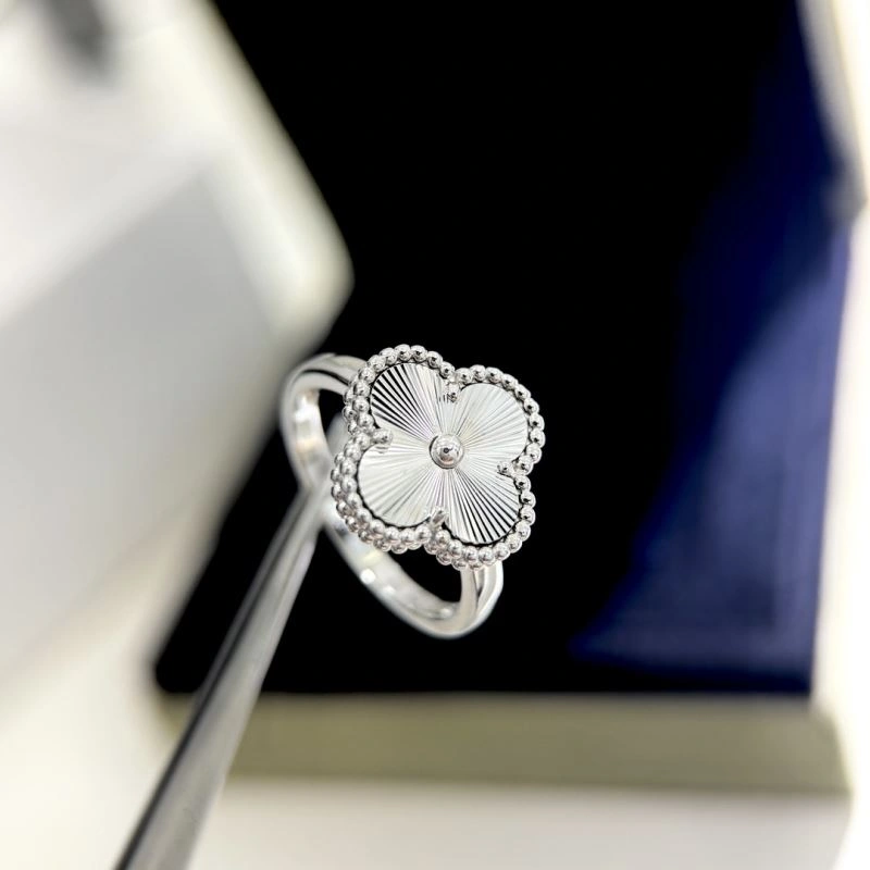 Genuine Vca Rings