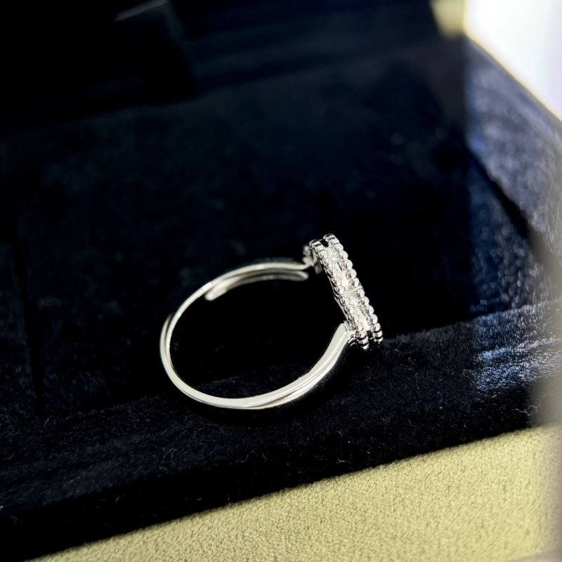 Genuine Vca Rings