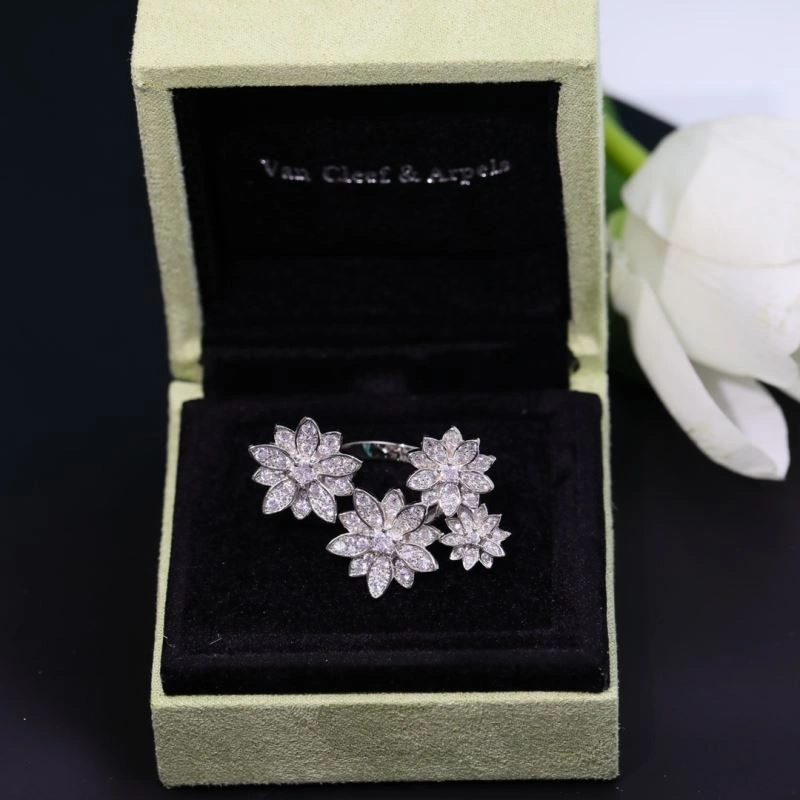 Perfect replica Vca Rings