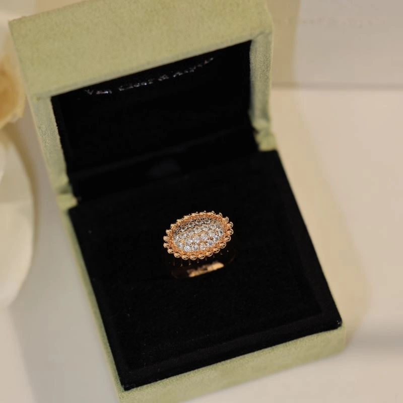 Top mirror Vca Rings