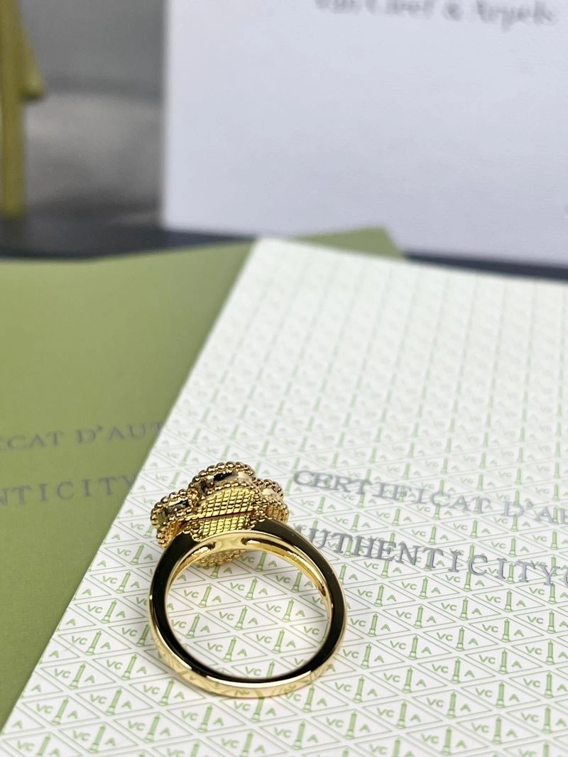 Original Vca Rings