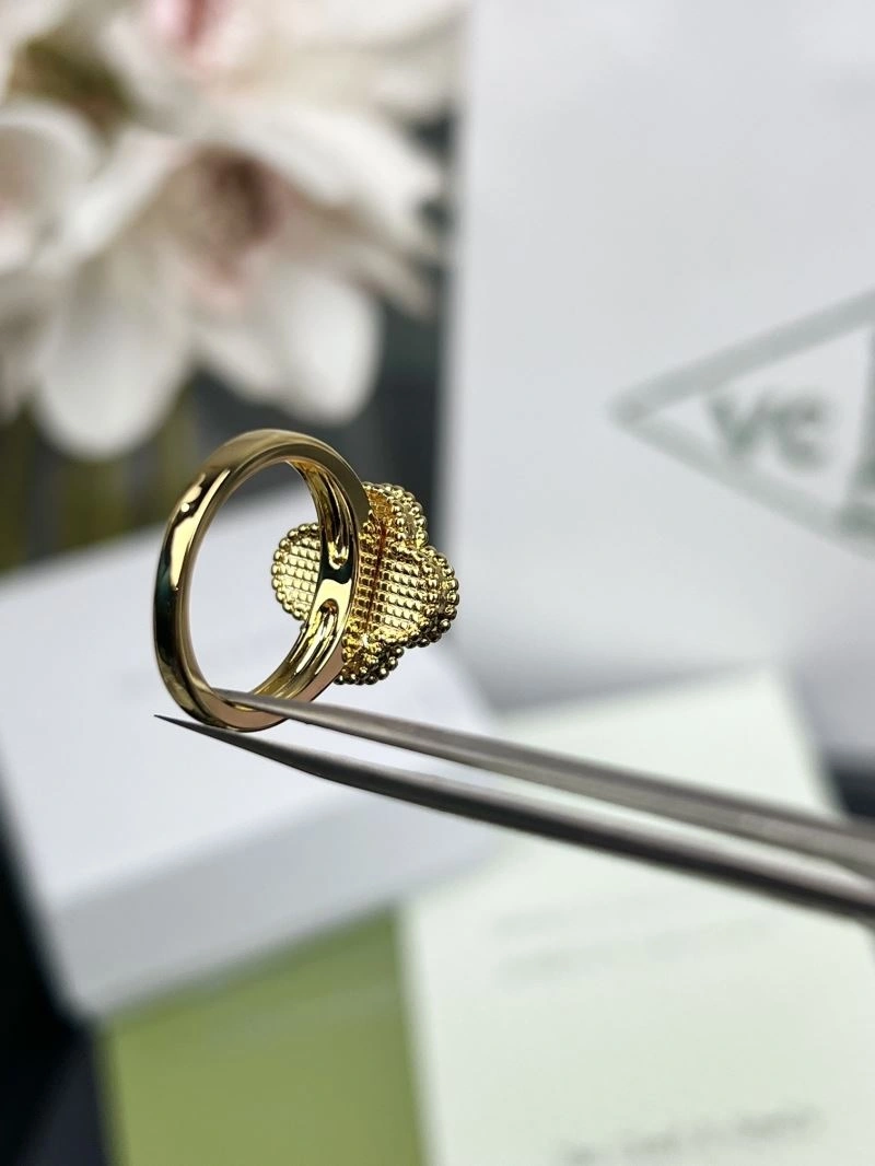Original Vca Rings