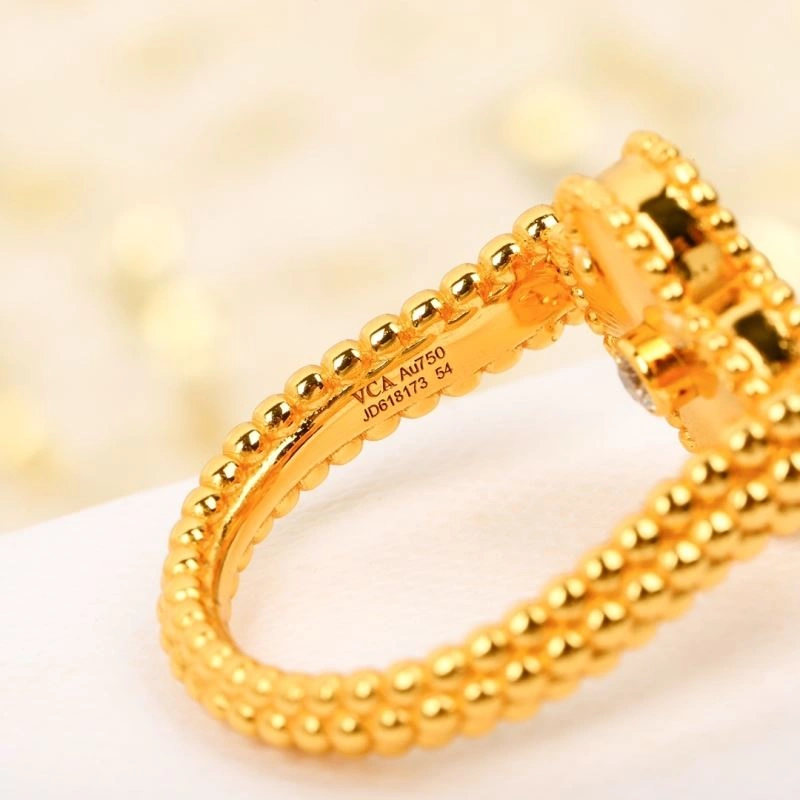 Original Vca Rings