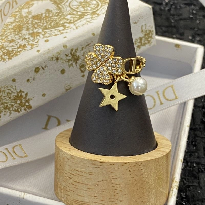 Authentic Vca Rings