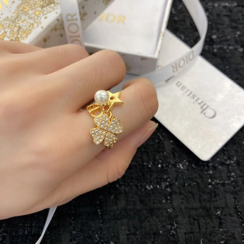 Authentic Vca Rings