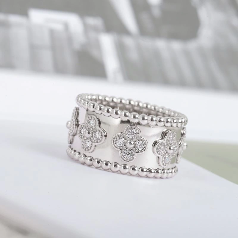 Perfect replica Vca Rings