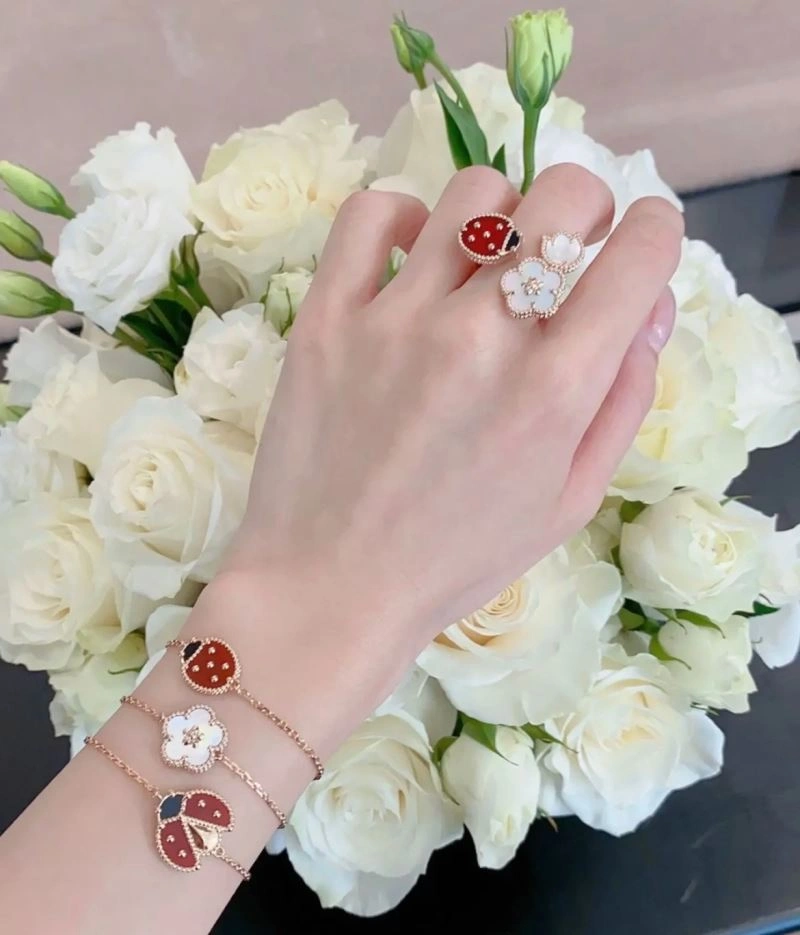 Vca Rings