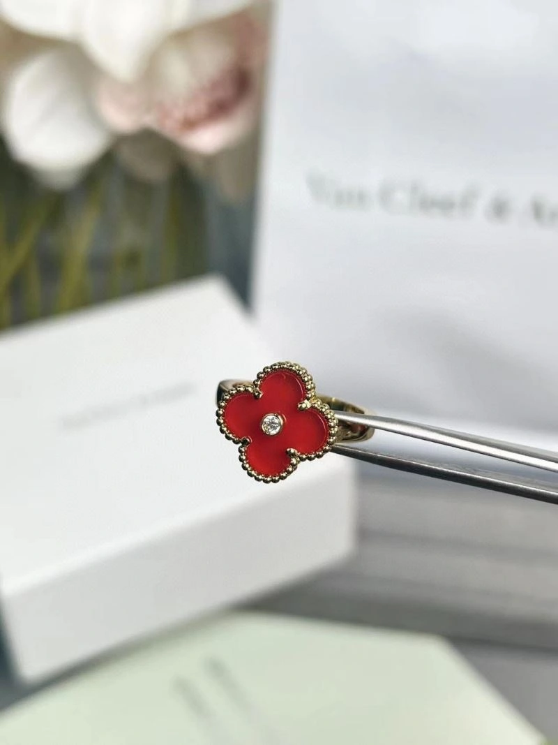 Top match Vca Rings