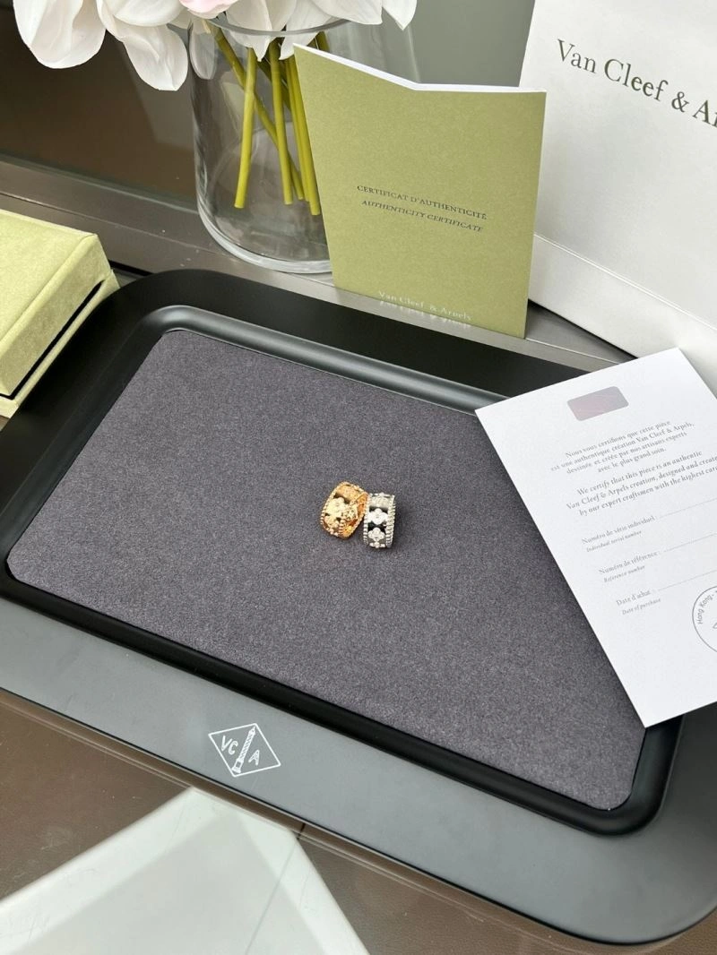 Vca Rings