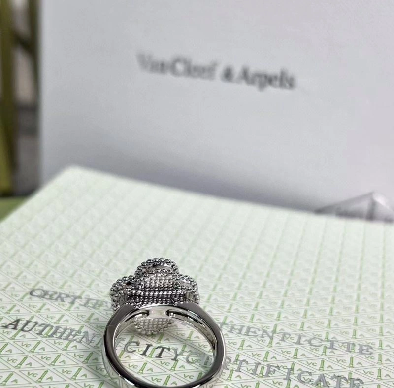 Bargain Vca Rings