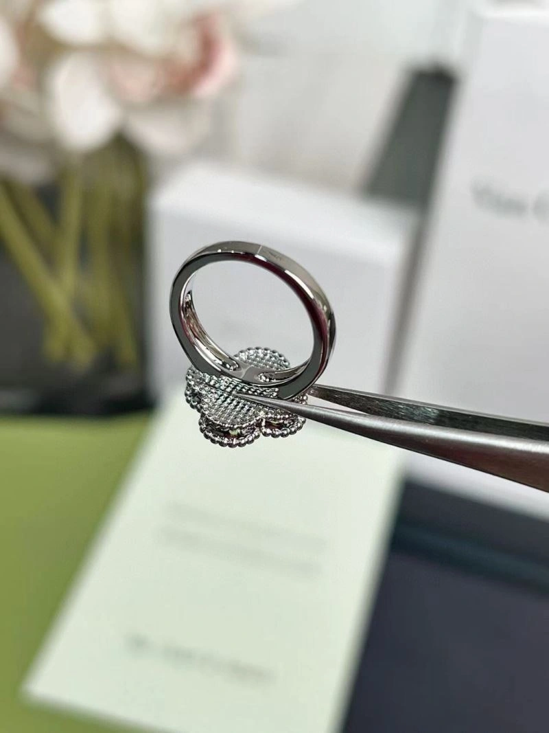 Bargain Vca Rings