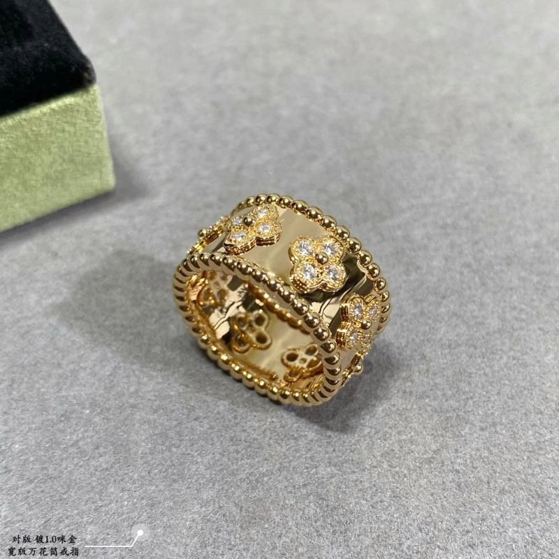 Original Vca Rings