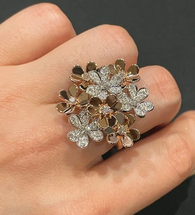 Mirror quality Vca Rings