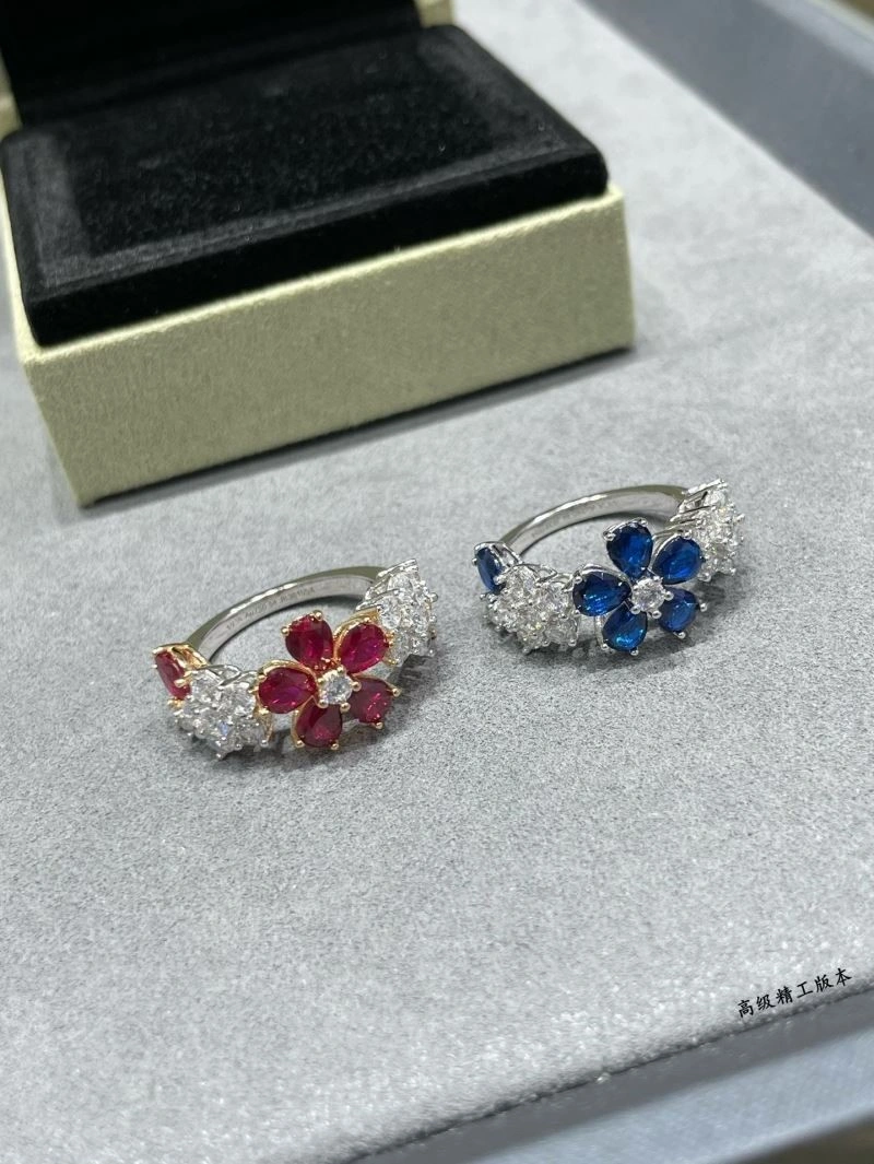 Real Vca Rings