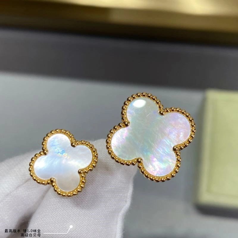 Exact replica Vca Rings