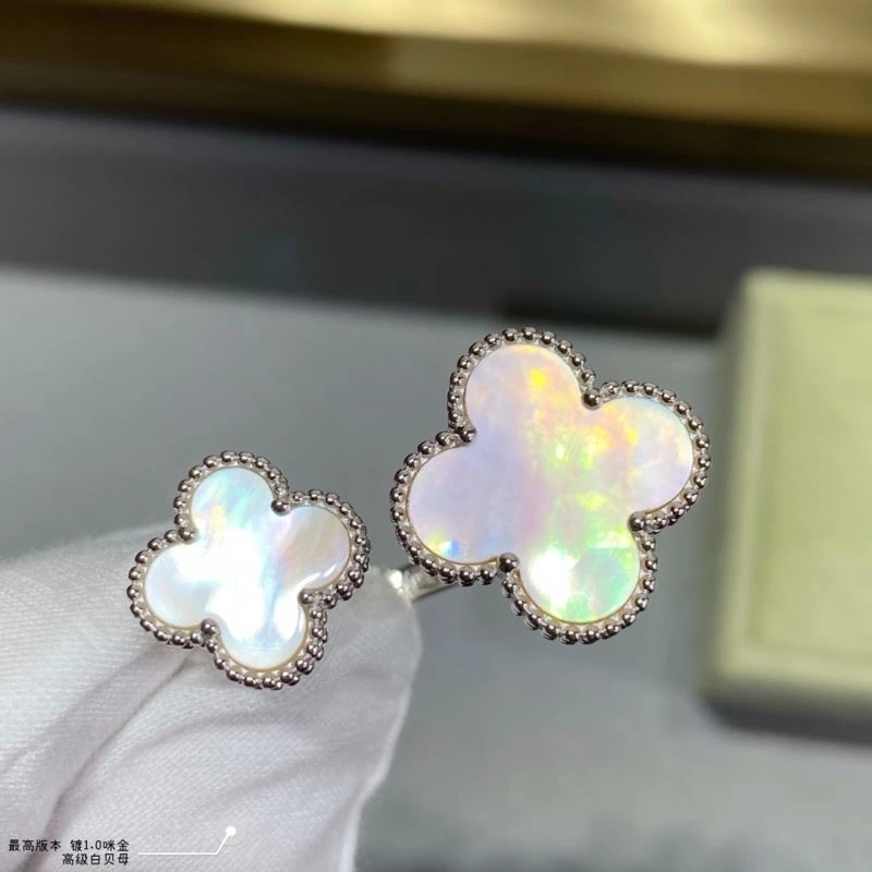 Exact replica Vca Rings