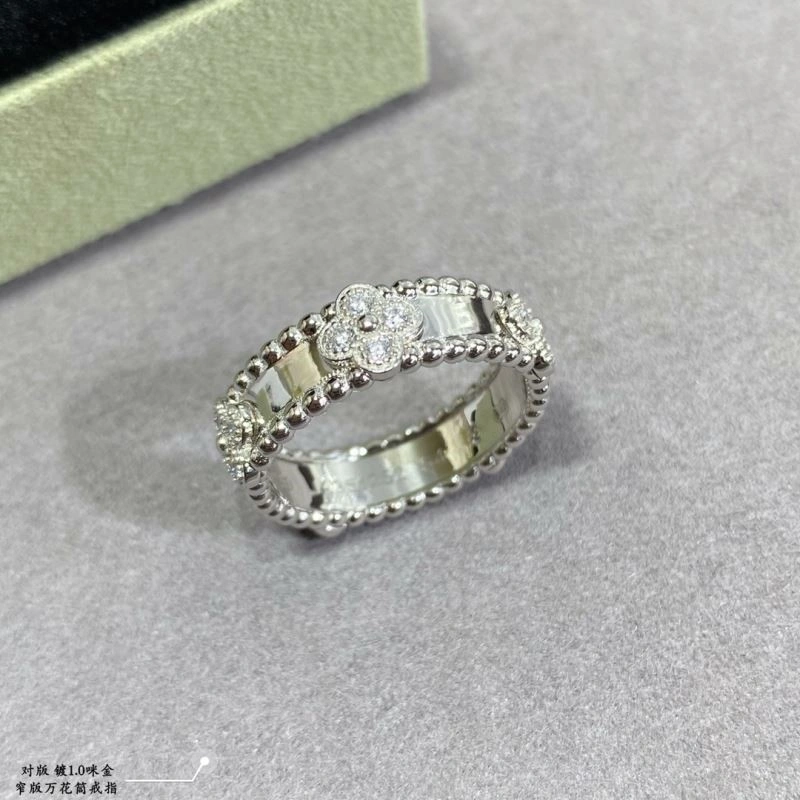 Top mirror Vca Rings