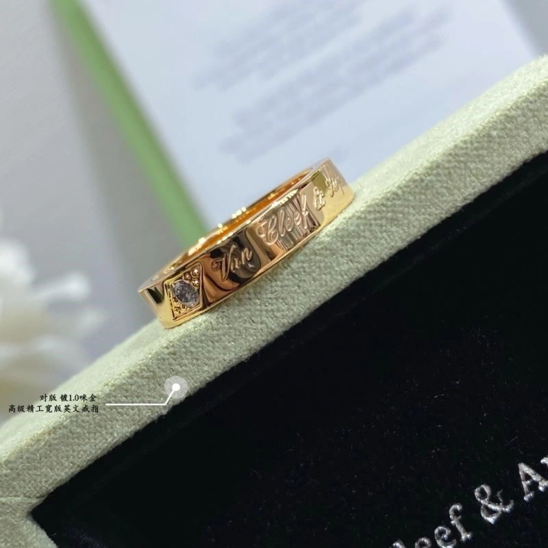 Mirror quality Vca Rings