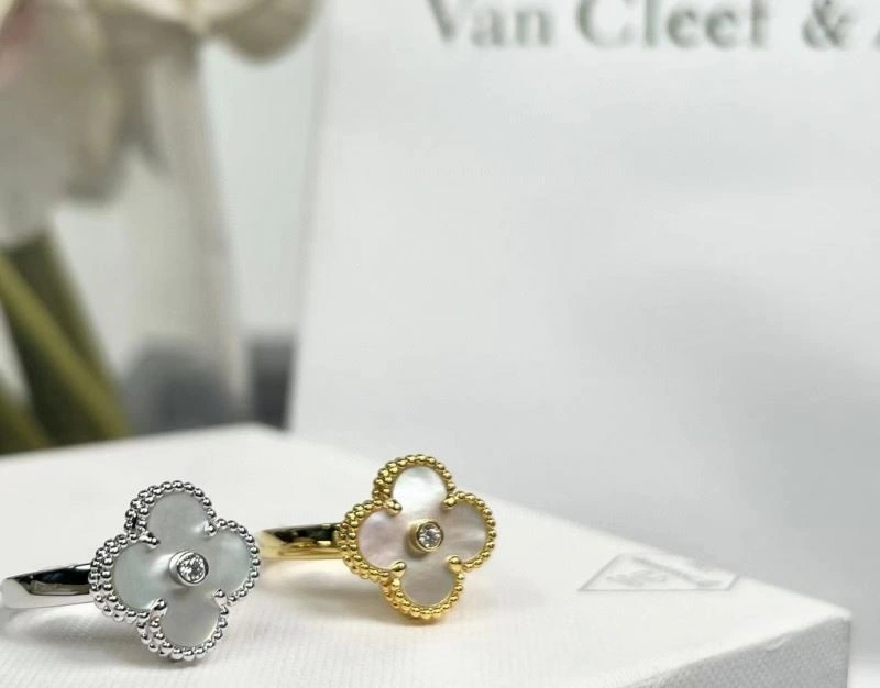 Cut-rate Vca Rings