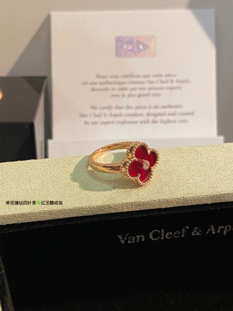 Real Vca Rings