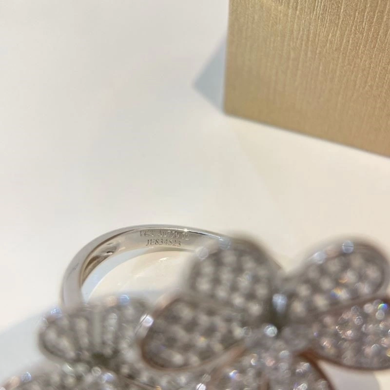 Vca Rings