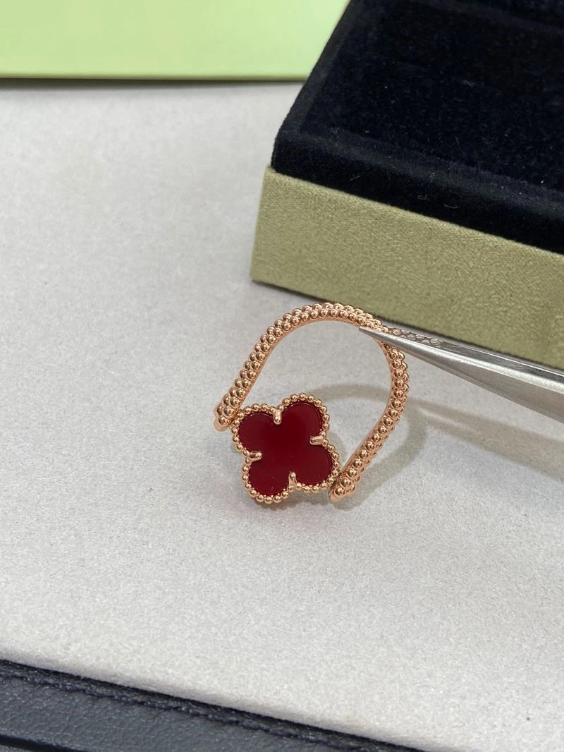 Top match Vca Rings