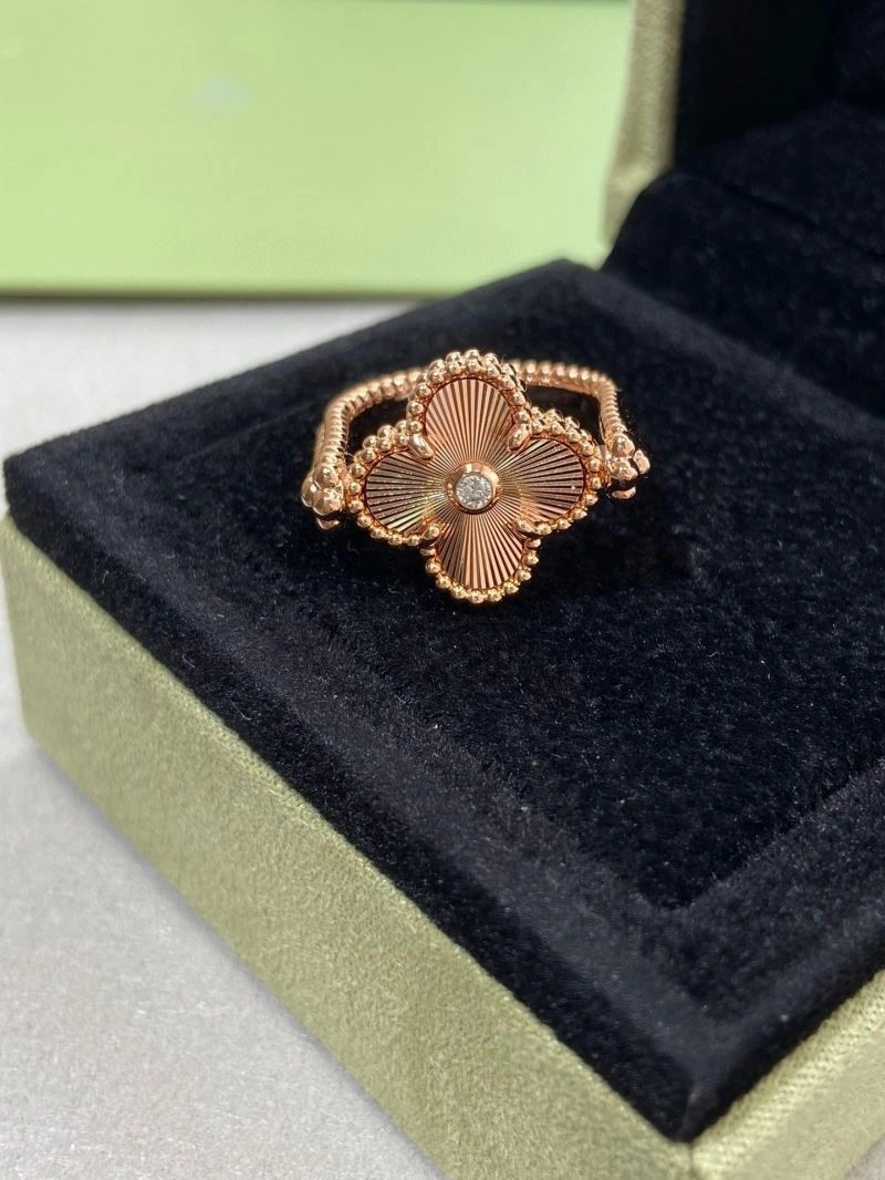 Top match Vca Rings