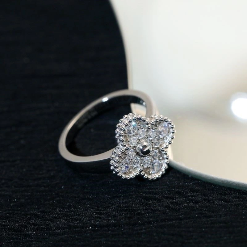 Exact replica Vca Rings