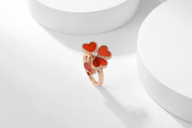 Top mirror Vca Rings