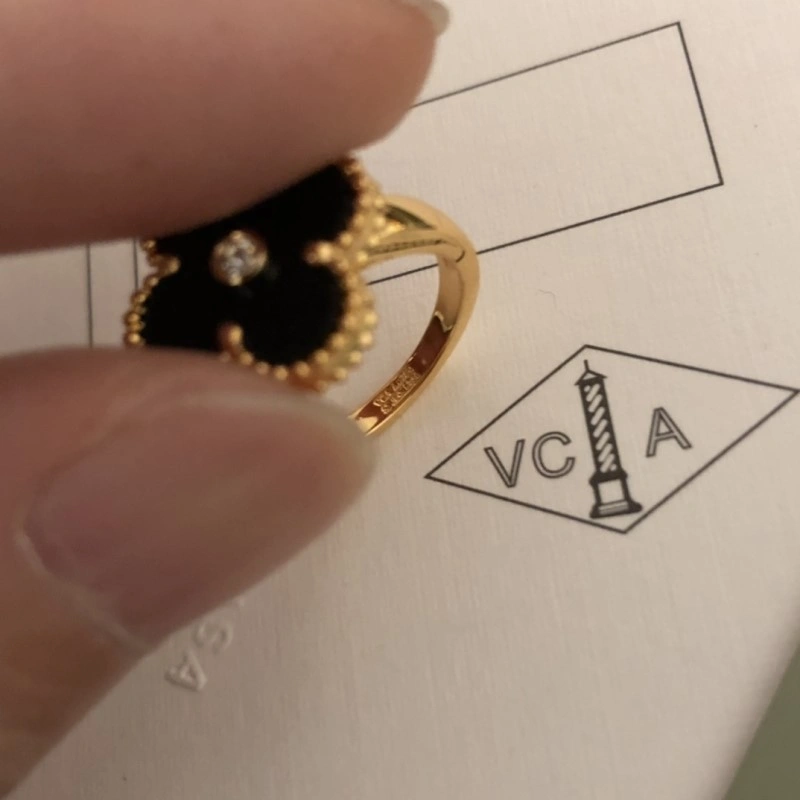 Precise copy Vca Rings