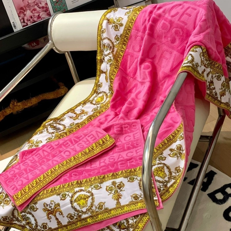 Mirror quality Versace Bath Towel