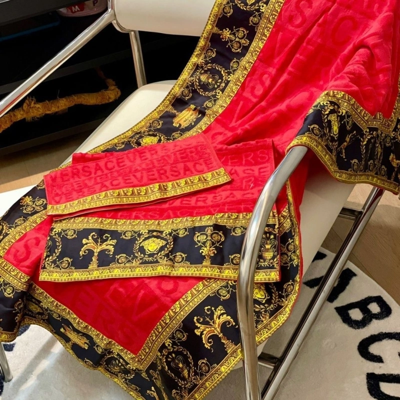 Mirror quality Versace Bath Towel